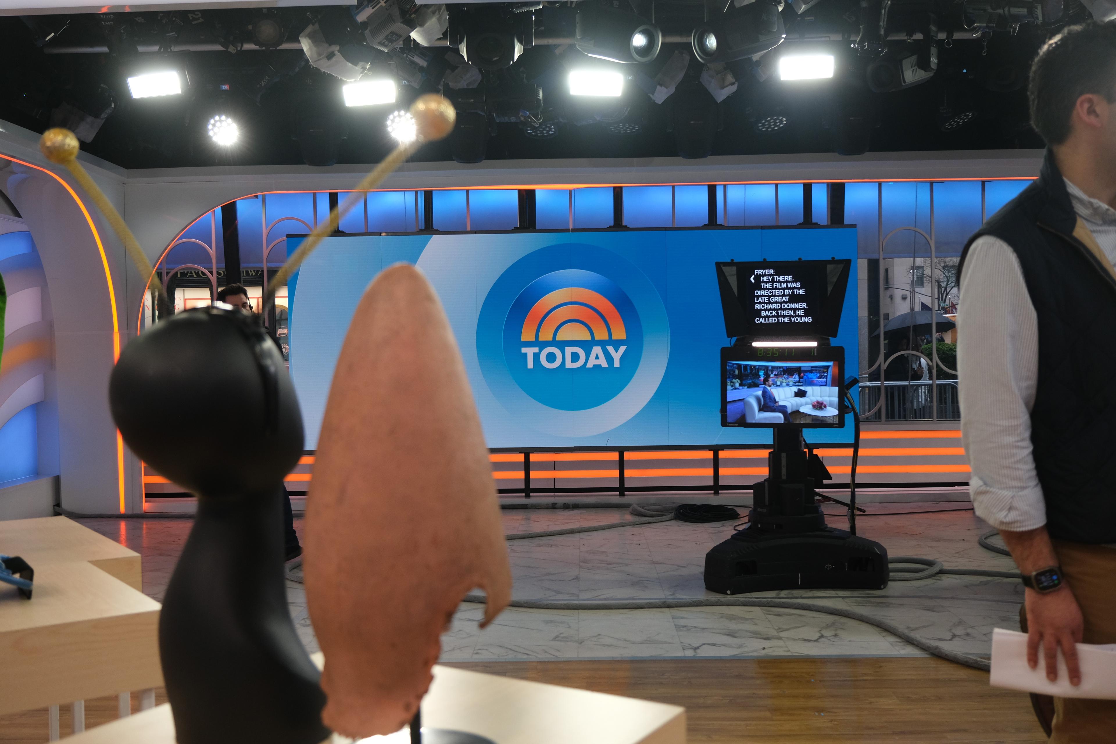 Julien's Auctions Highlights Iconic NYC TV History on 'TODAY'