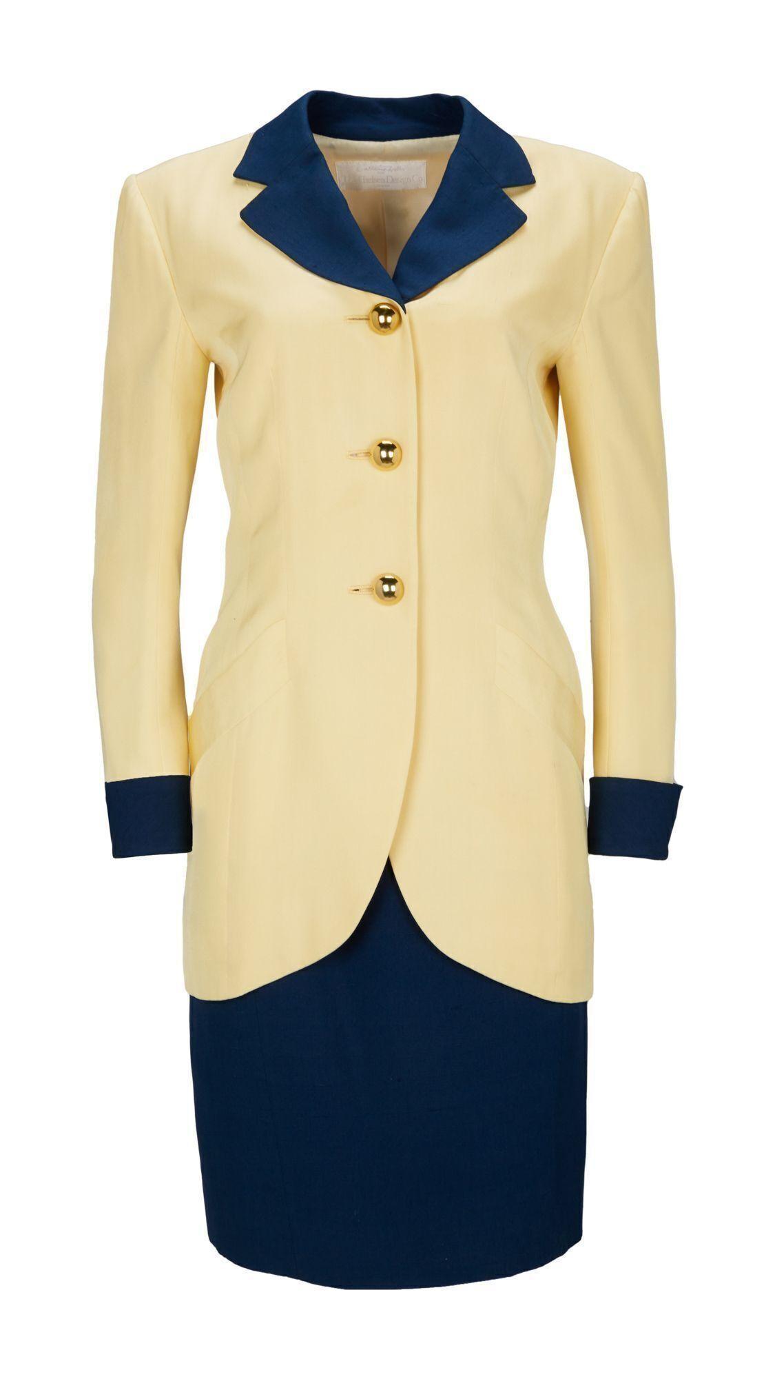 Queen Elizabeth II at 100: The Royal Collectibles Market Has Never Been ...